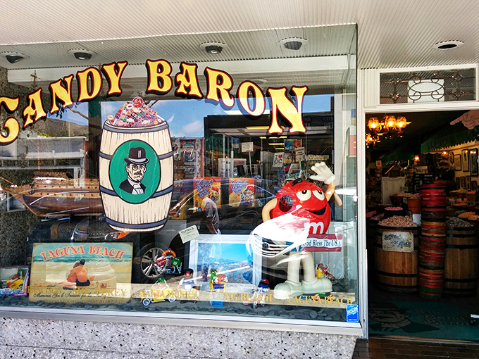 A sweet slice of nostalgia by the beach. The Candy Baron's vintage vibe is like a time machine for your taste buds.