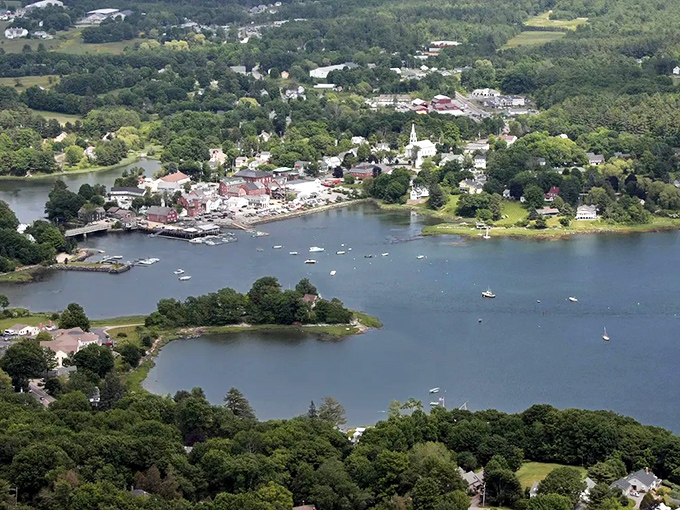 River views and Main Street hues. Damariscotta's colorful buildings and sparkling waters create a scene that's pure coastal magic.