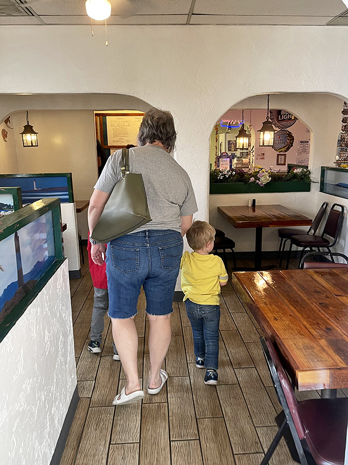 Family time just got a whole lot tastier. Creating memories, one hush puppy at a time.