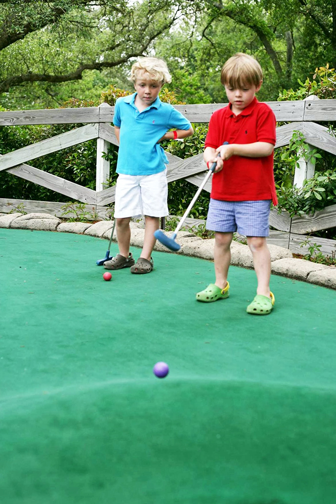 Fore the love of fun! These mini golfers are proving that the real hole-in-one is quality family time.