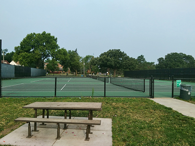 Picnic perfection! These tables offer the ideal spot for a post-swim snack. Just remember, sharing with ducks is strongly discouraged!