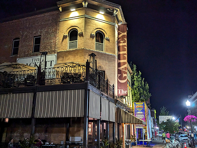 The Galley: where night owls come to roost. It's like your favorite late-night diner, but with a dash of historic charm.