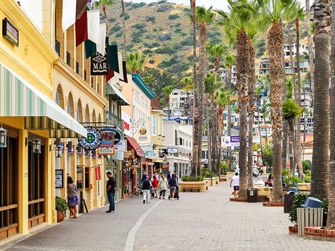 Promenade paradise: Avalon's main drag serves up charm by the bucketload. It's like Main Street USA, but with an ocean breeze and fewer mouse ears.