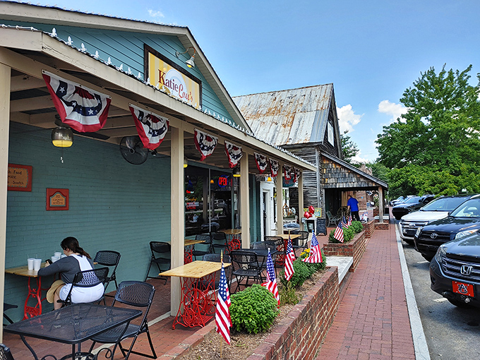 Comfort food heaven! Katie Lou's serves up Southern classics that'll make your taste buds do a happy dance.