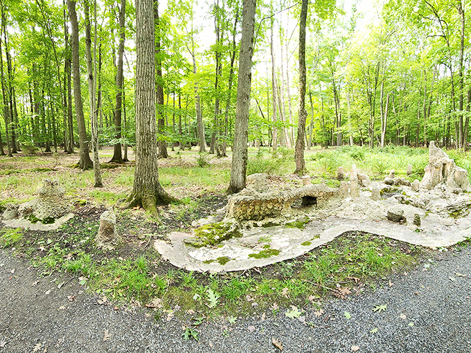 "And here we have the world's most uncomfortable picnic." These concrete creations look like they're waiting for the food to arrive... forever.