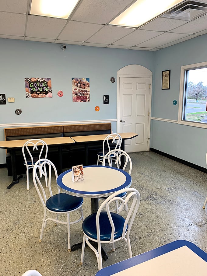 Pull up a chair and stay awhile. This cozy corner is where calories don't count and coffee flows like the Ohio River.