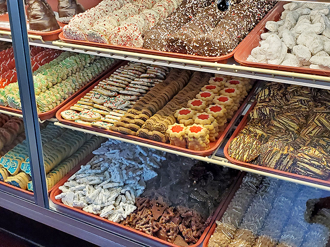 Cookie, cookie, who's got the cookie? Everyone, apparently! Bendtsen's cookie selection is a choose-your-own-adventure of sweetness.