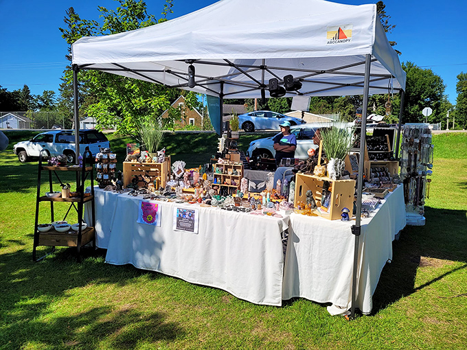 Not your average lemonade stand! This booth serves up liquid refreshment with a side of Minnesota nice and a sprinkle of small-town charm.