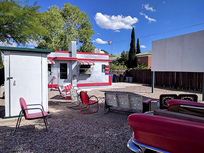 Forget Netflix and chill &ndash; how about vintage movies and grill? This outdoor cinema setup is the perfect spot for a "Roman Holiday" under the Arizona stars.
