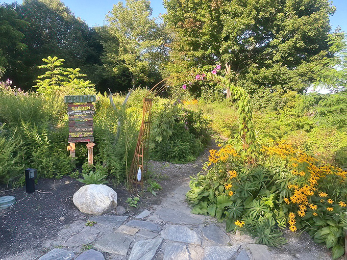 A garden so lush, it makes Eden look like a window box. Freshness is just a few steps away from plate to palate. 