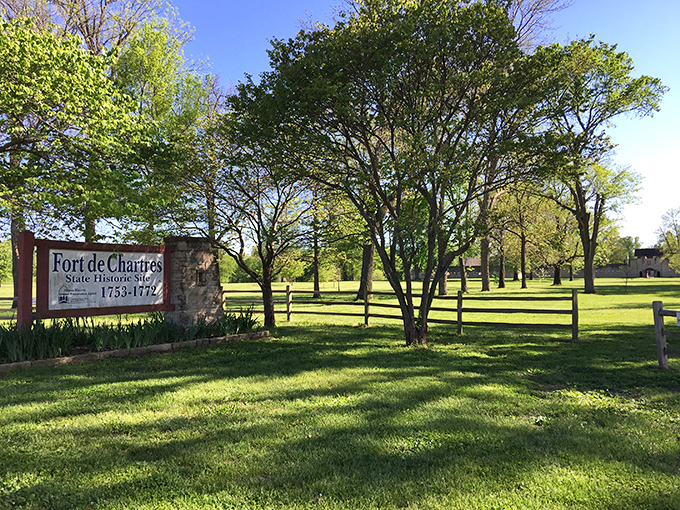 "Fort de Chartres: Where history and nature collide in a beautiful dance. It's like Jurassic Park, but instead of dinosaurs, we've got tricorn hats."