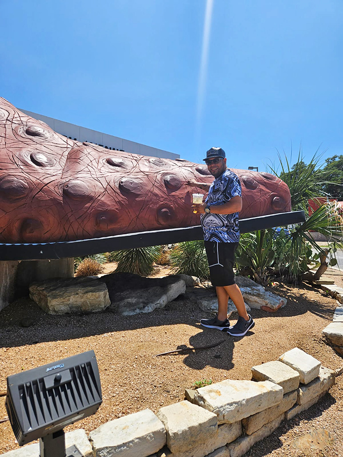 "I'll meet you at the big boots," they said. As if there could be any confusion about which enormous pair of footwear they meant in this shoe-sized city!