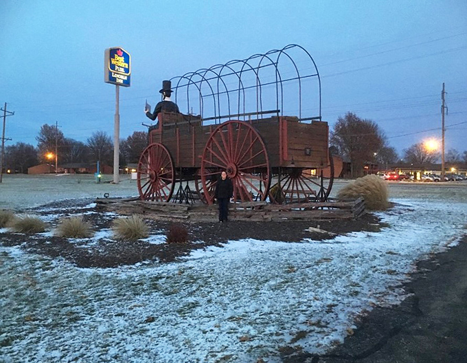 Winter wonderland or wagon wonderland? This frosty scene proves Lincoln's legacy is evergreen – even when everything else is white.