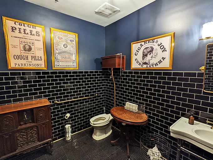 Even the loo has style to spare! This vintage-inspired restroom is nicer than some apartments I've lived in.