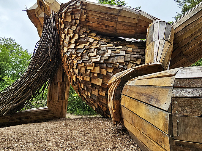 Peek-a-boo, I see you! Benny's intricate design reveals hidden nooks and crannies that would make any hide-and-seek champion jealous.