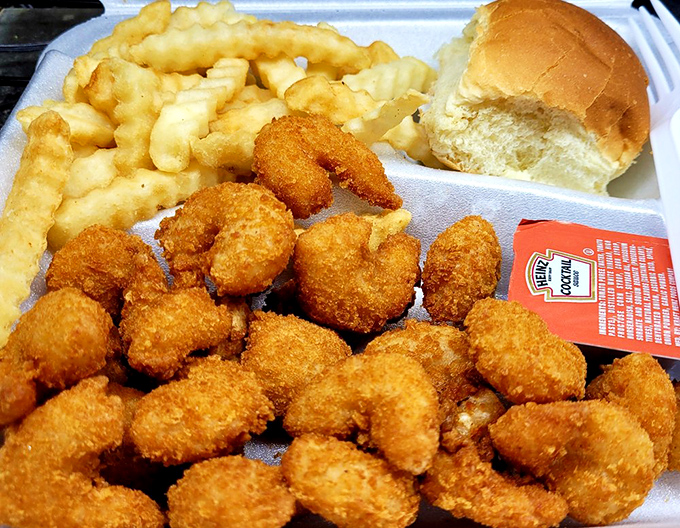 Sea meets land in delicious harmony! Sneaky's shrimp basket proves they're not just chicken experts, but seafood savants too.