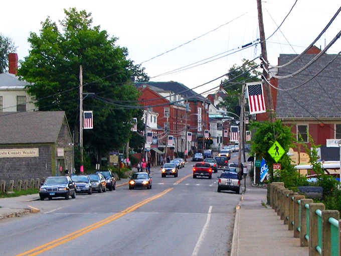 Stars and Stripes forever! Damariscotta's patriotic Main Street is like a Norman Rockwell painting, but with better seafood restaurants.