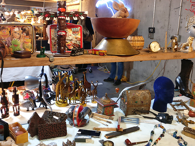 Nostalgia overload! From Muppets to model cars, this stall is like a 3D scrapbook of childhood memories, inviting you to relive the good old days.