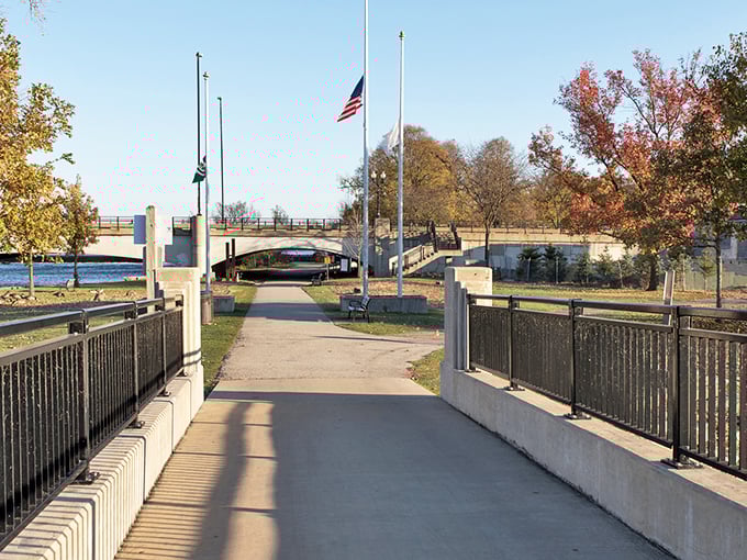 Old Glory waves hello: This patriotic scene reminds us that Island Park is more than just a pretty face &ndash; it's a slice of Americana.
