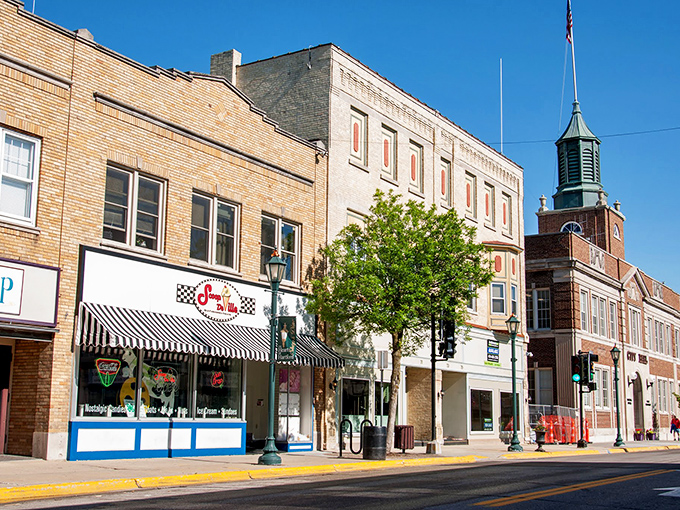 Small town, big flavor. Scoop De Ville isn't just an ice cream shop&mdash;it's a slice of Americana on Hartford's charming main street.
