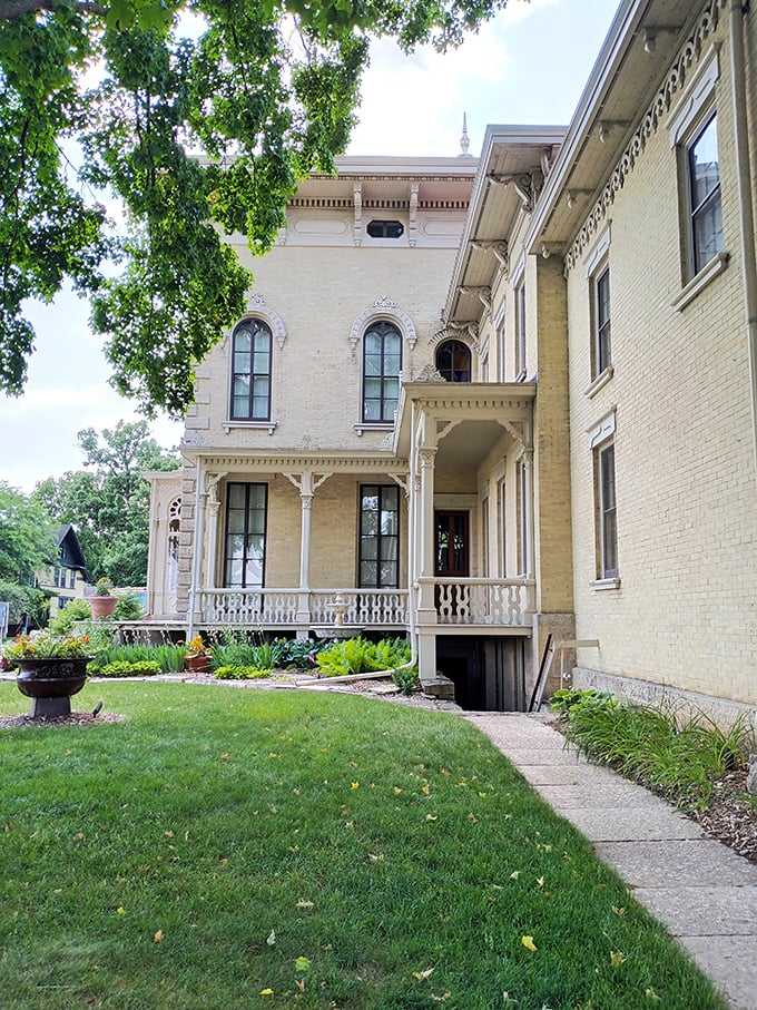 Come for the history, stay for the... food trucks? This modern twist on the past proves that even Victorians would've loved a good taco.
