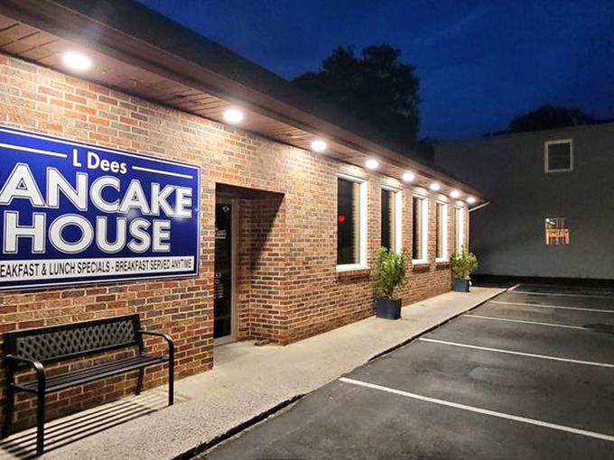 Night or day, L'Dees is ready to satisfy your breakfast cravings. It's like a 24/7 pancake party, and you're invited!