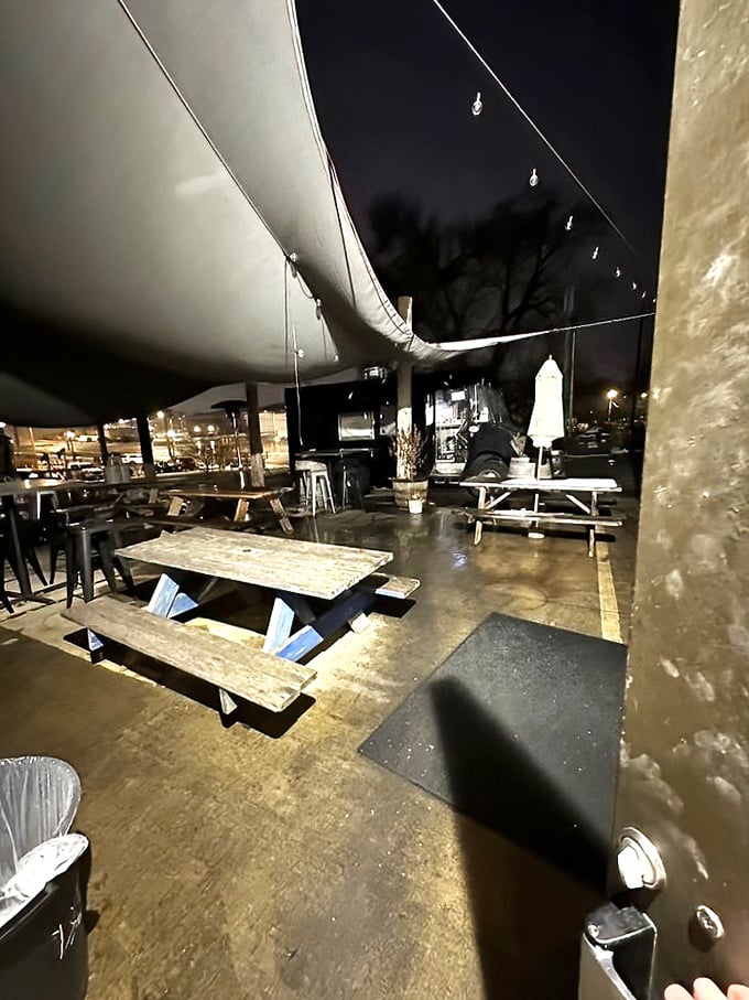 As night falls, Sneaky's outdoor area transforms into a twinkling wonderland. It's like dining under the stars, but with better food and fewer mosquitos.