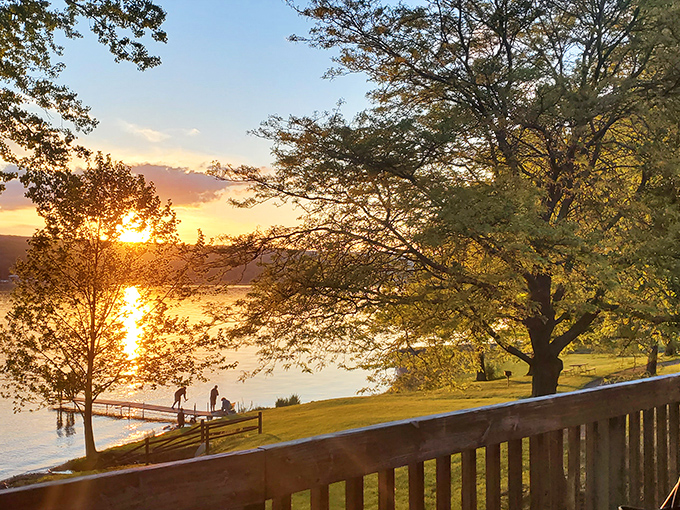 Mother Nature's grand finale! This Keuka Lake sunset is like a watercolor painting come to life. Time to sit back and enjoy the show.