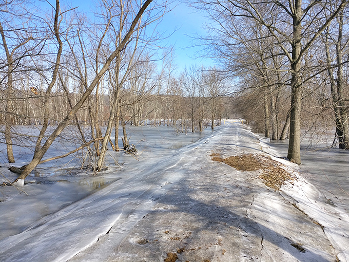 Beach day, Connecticut style! Who needs palm trees when you've got this postcard-perfect river scene? Time to make some waves!