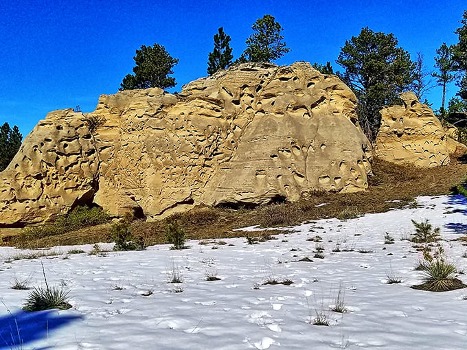 Winter wonderland or geological marshmallow world? Either way, it's a sight that'll melt your heart.