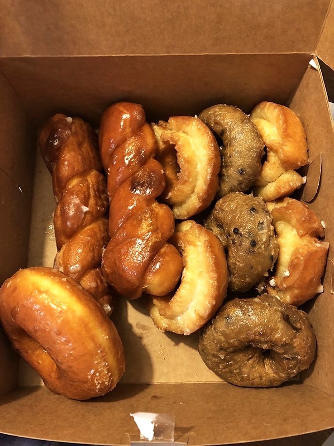Variety is the spice of life, and Henry's has got spice to spare. This box is like a United Nations of donuts!