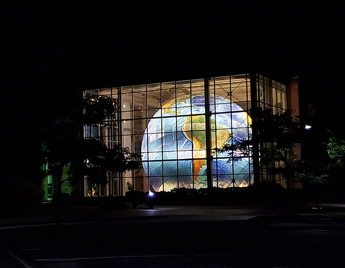 Eartha after dark: a luminous spectacle that turns nighttime globe-gazing into a mesmerizing light show.