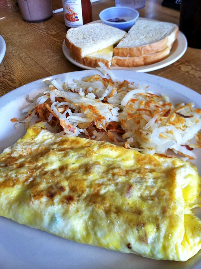An omelet so fluffy, it could double as a pillow. Breakfast dreams are made of this!