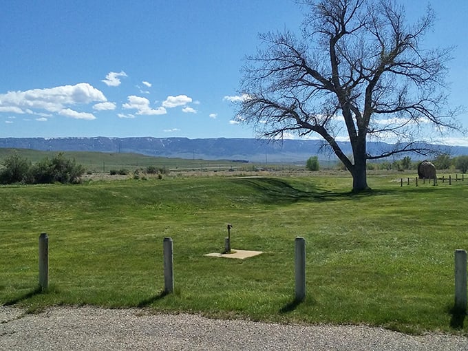 "Wide open spaces! This view is so expansive, it makes you want to break into a Dixie Chicks song &ndash; cowboy hat optional."