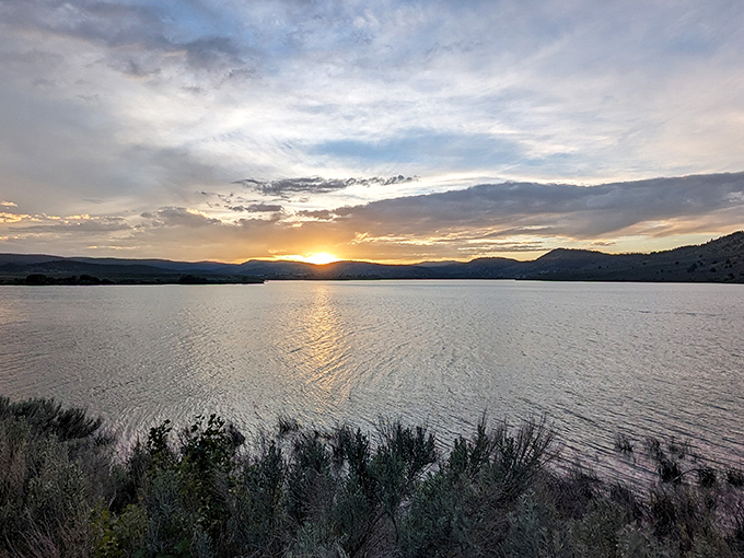 Sunsets at Unity Lake: better than any big-screen TV and with zero commercials. Now that's entertainment!