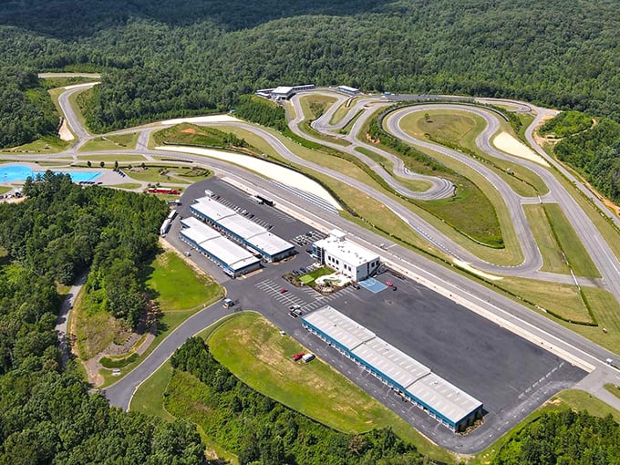 Fasten your seatbelts! Atlanta Motorsports Park's aerial view resembles a roller coaster designed by a caffeinated octopus. Twists, turns, and pure adrenaline await!