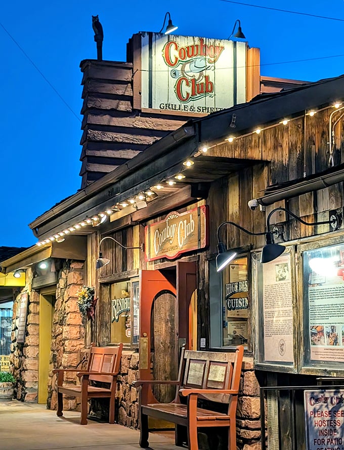 Cowboy Club: Where the Wild West meets gourmet eats! Saddle up for a night of cactus fries and rattlesnake appetizers under the Sedona stars.