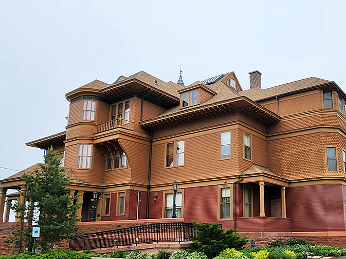Fairlawn Mansion: Where Victorian elegance meets Midwest charm. This grand dame of Superior could give Downton Abbey a run for its money!