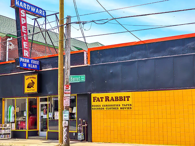 Fat Rabbit: Where vintage dreams and quirky finds collide! This yellow facade is like a beacon for treasure hunters.