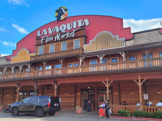 La Vaquita: Where cowboy boots meet bargain hunting! This red-roofed wonderland is like a fiesta for your wallet and your taste buds.