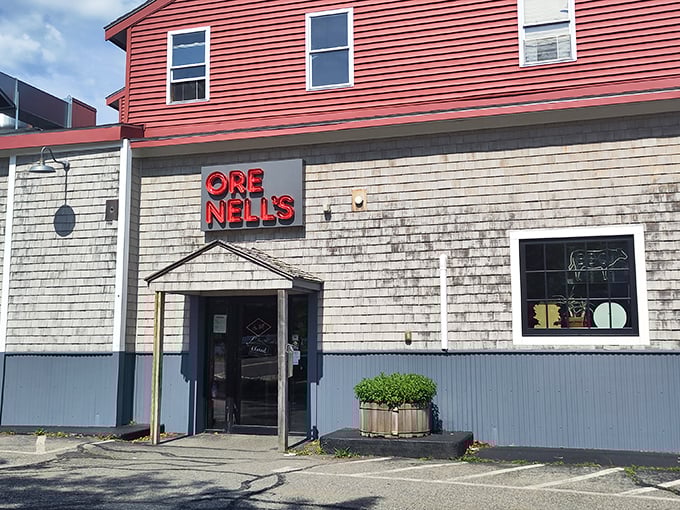 Ore Nell's Barbecue: Where New England charm meets Texas flavor. It's like finding a cowboy boot in a lobster trap!