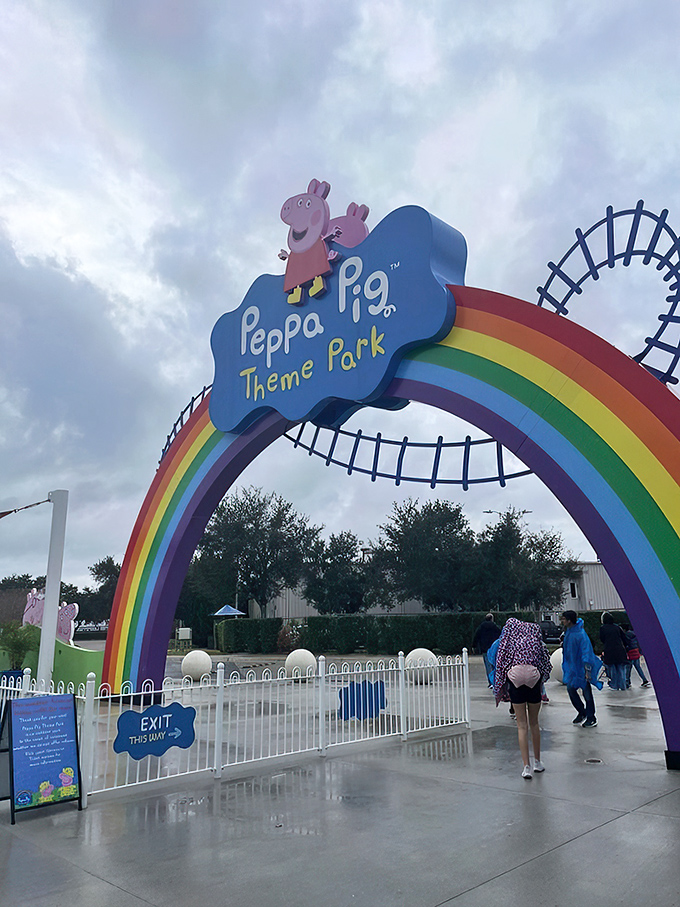 Oink if you're excited! Peppa's rainbow gateway promises more fun than a muddy puddle on a rainy day.
