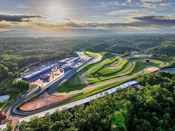 Nestled in nature's embrace, this track is where speed meets serenity. Just don't let the picturesque surroundings distract you from the hairpin turns!