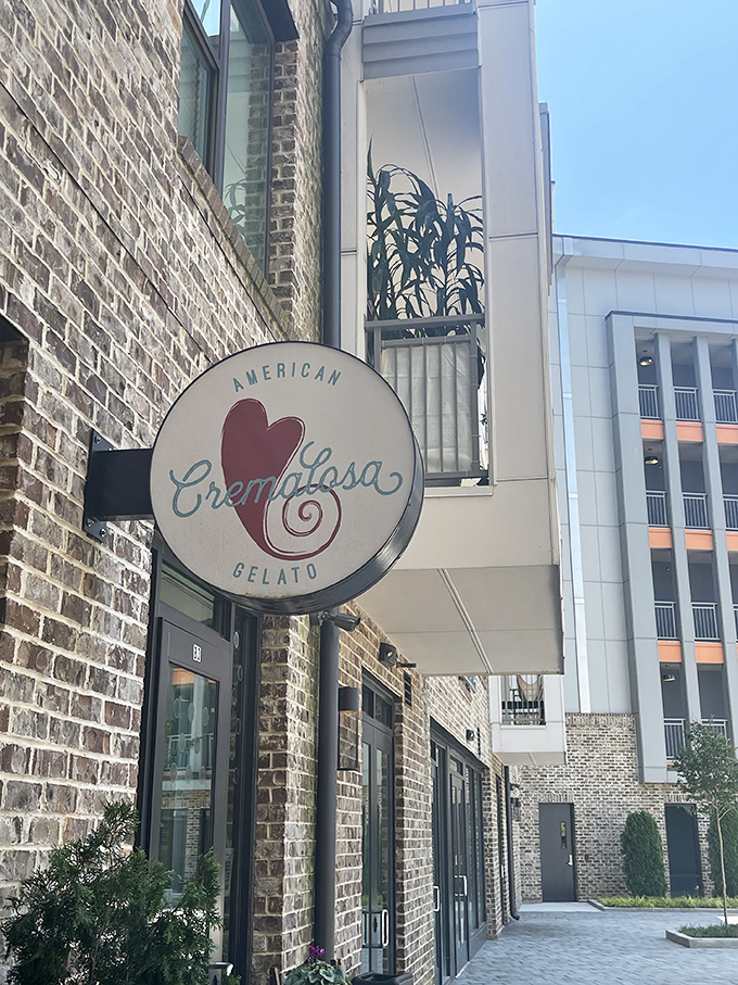 American heart, Italian soul. Cremalosa's sign promises a gelato experience that'll make you say "Grazie!" with a Southern twang.