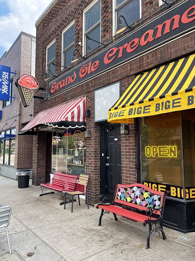 Step into a time machine of taste! Grand Ole Creamery's charming exterior promises a scoop of nostalgia with every visit.