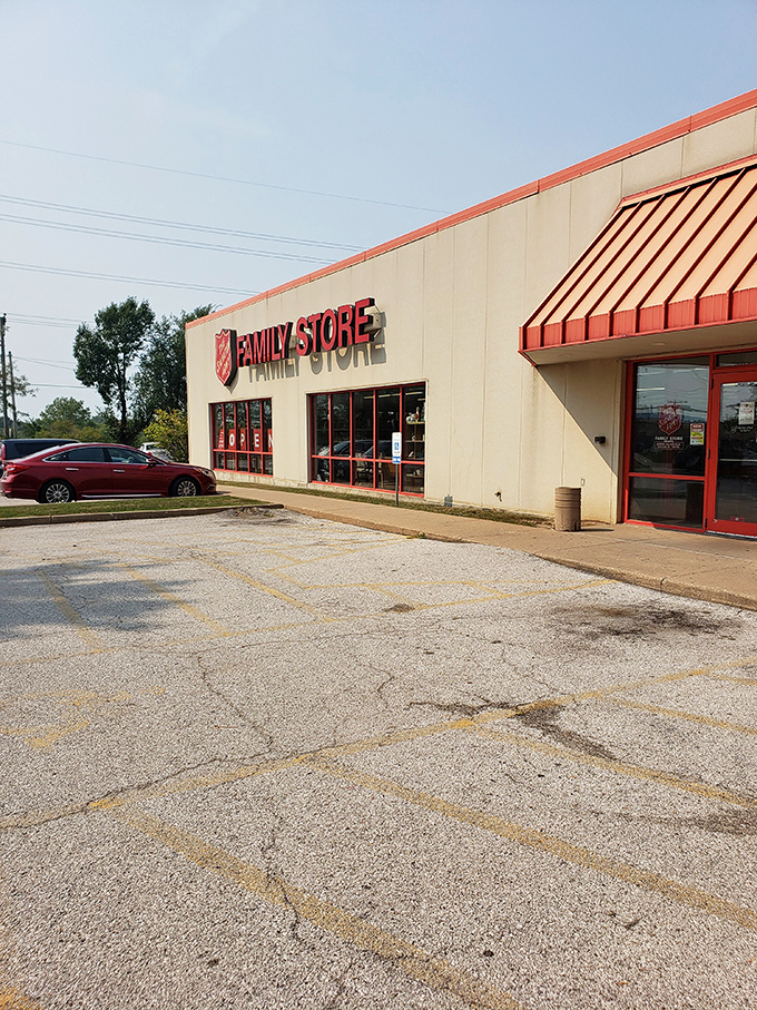 Red alert for bargain hunters! This Family Store is where your wallet comes for a spa day and leaves feeling refreshed.