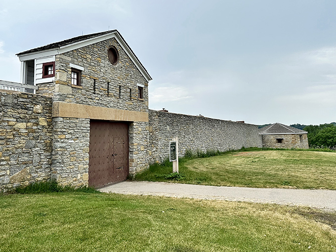 Imagine the tales these walls could tell! Fort Snelling's parade ground, where soldiers once marched and history still echoes.