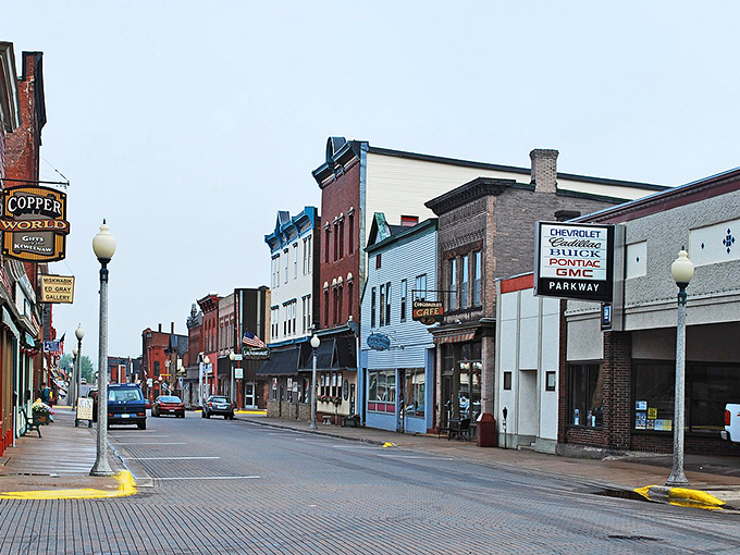 Stroll down 5th Street and feel the whispers of history. It's as if the ghosts of copper barons and immigrant miners are window shopping right alongside you.