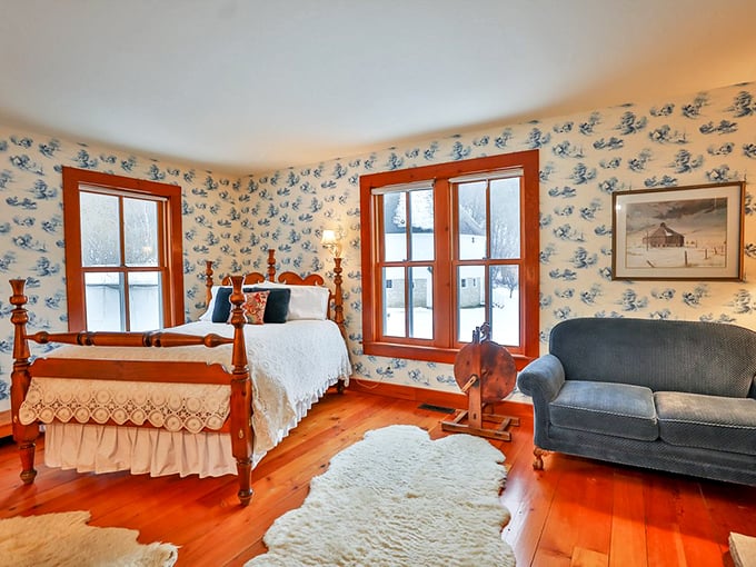 Forget counting sheep &ndash; in this cozy bedroom, you'll be counting the charming blue birds on the wallpaper as you drift off to dreamland.