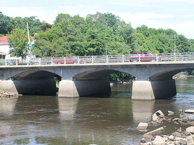 Bridging the gap between quaint and quirky, this Union River crossing offers postcard-worthy views and a dash of small-town serenity.